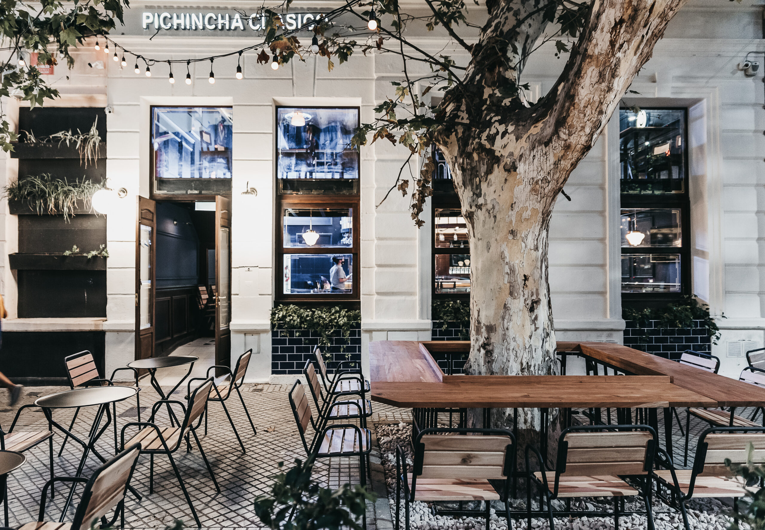 CLASICO PICHINCHA | Barsante Disegno | Proyectos de arquitectura e ...